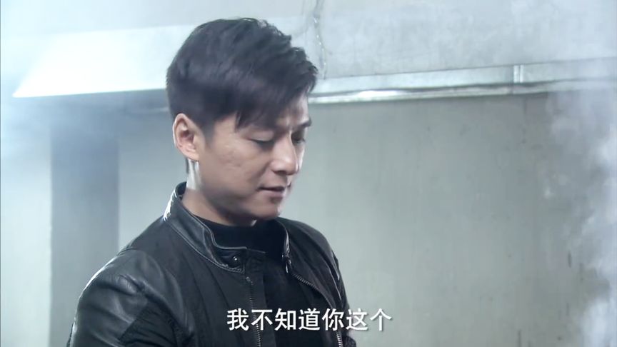 何老师和东海风说,你要想学MIDI的话,需要买很贵的设备