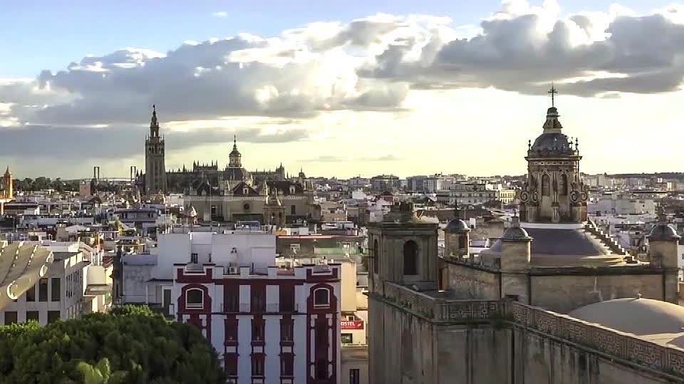 世上最大的木结构建筑,如同一朵蘑菇云,让人十分惊艳!