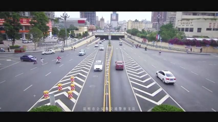 骑行的你,一定要看的交通安全警示片《安全刻不容缓》