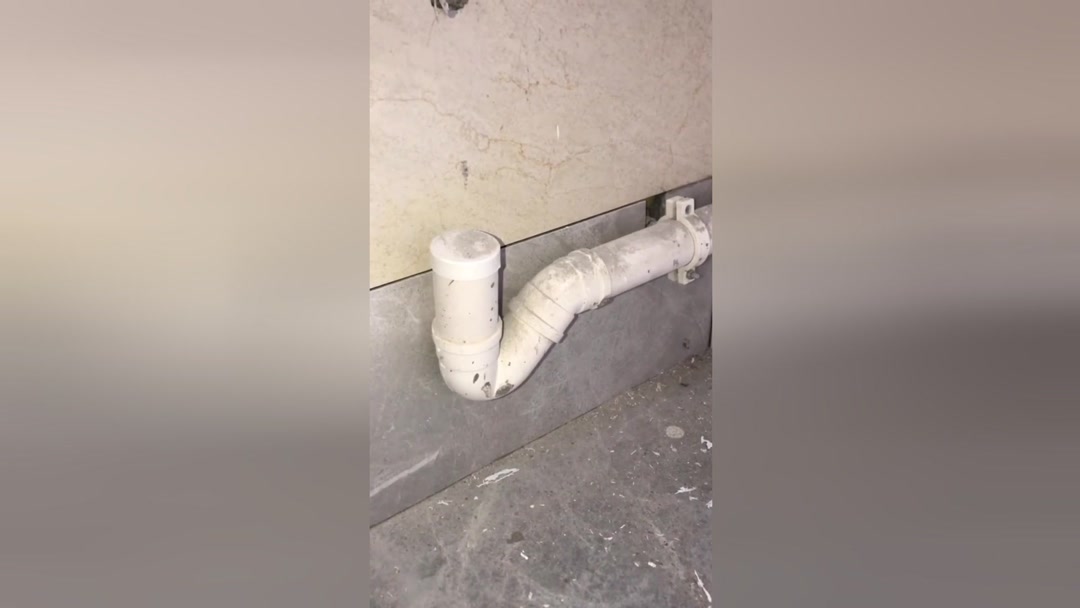 厨房洗菜盆排水管做隔臭存水弯科学吗?#洗菜盆存水弯小助手