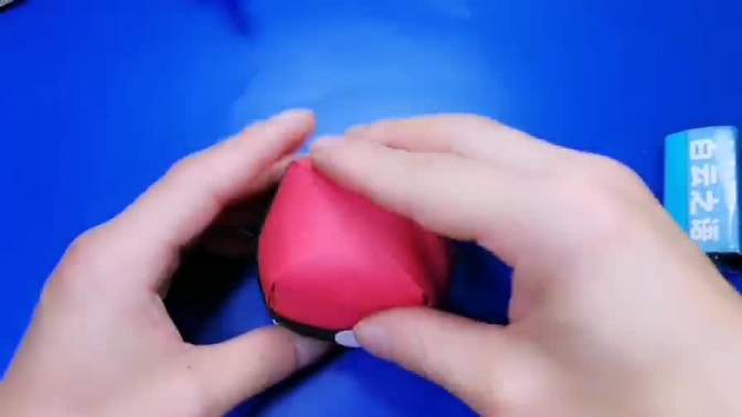 折纸大全:皮卡丘和魔法精灵球