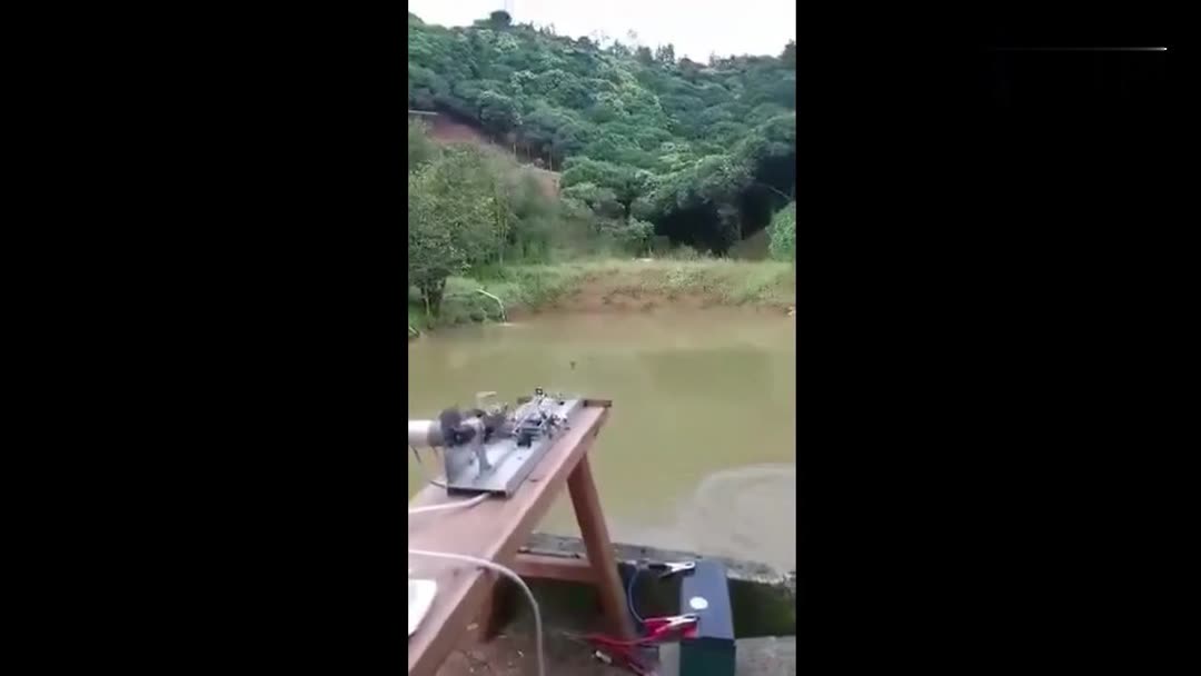 全自动钓鱼神器,这发明太有才了