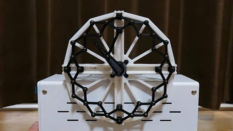 牛人设计,结构简单漂亮,就是速度快了容易上头啊