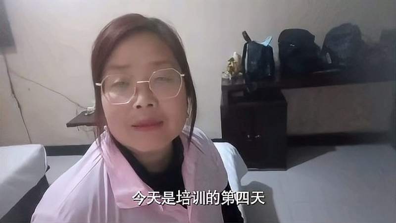 培训第4天,老师给布置的作业手指操《叮叮和咚咚》太搞笑了