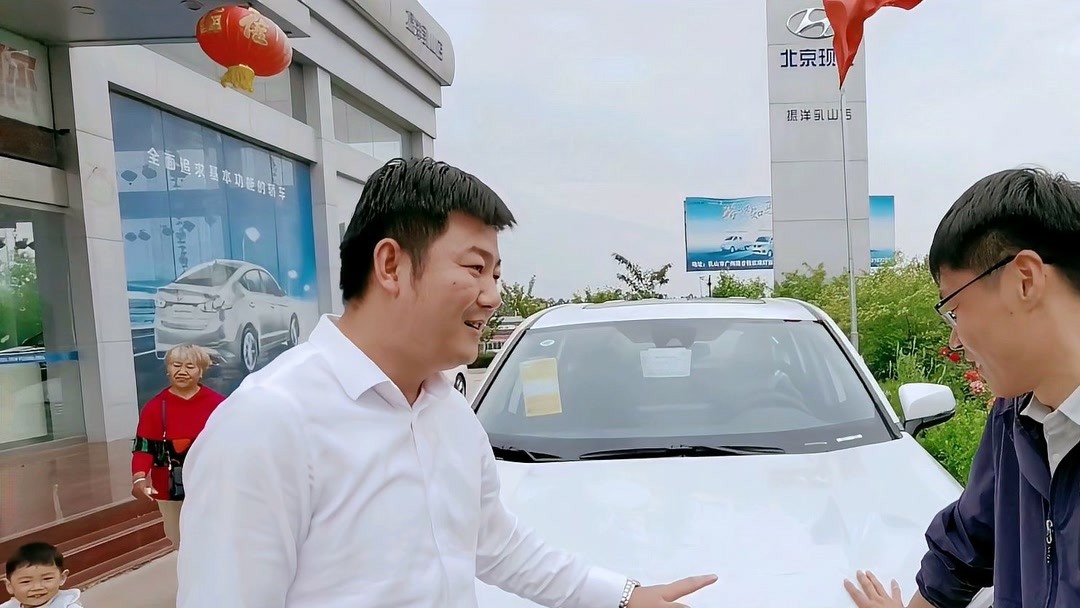 贷款买车和全款买车哪个更划算?内行人告诉你真相,看完就懂了