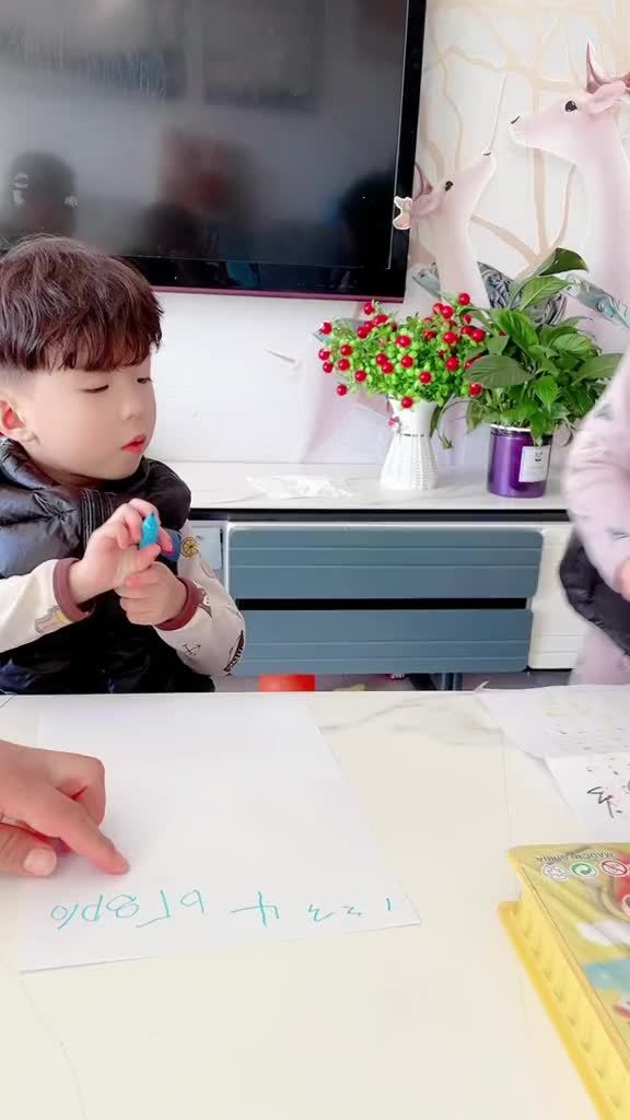 倒数第一给倒数第二讲课,一个真敢讲,一个真敢听