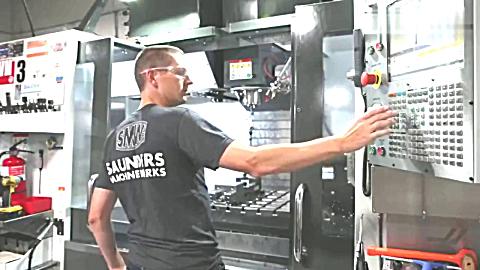 加工一套注塑模具