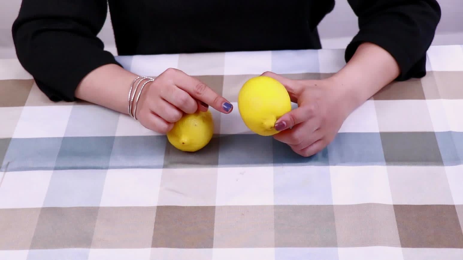 谁说柠檬只能用来泡水,还有4大妙用,解决了家里很多难题