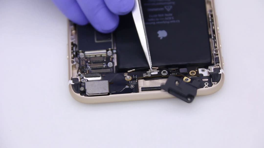 苹果6Plus换GPS信号天线模块(iPhone6Plus)【超清】