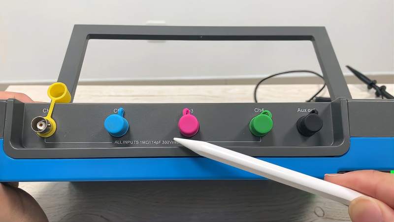 示波器能测多大电压?