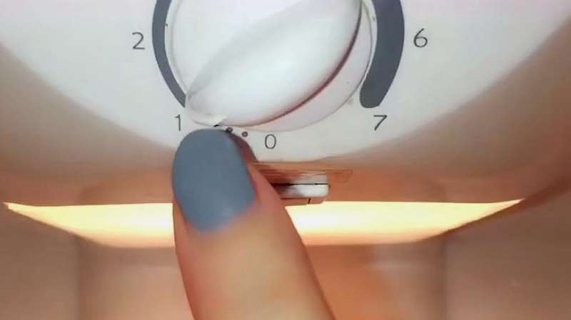 生活小窍门 冰箱里面有个神奇的按钮可以让你省很多钱