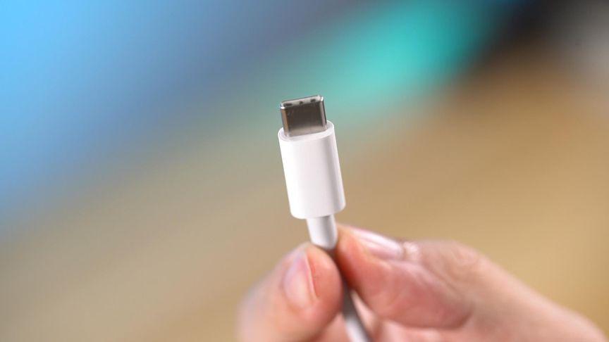 Type-c接口为什么能成为手机的青睐?看了这些实用功能,我懂了!