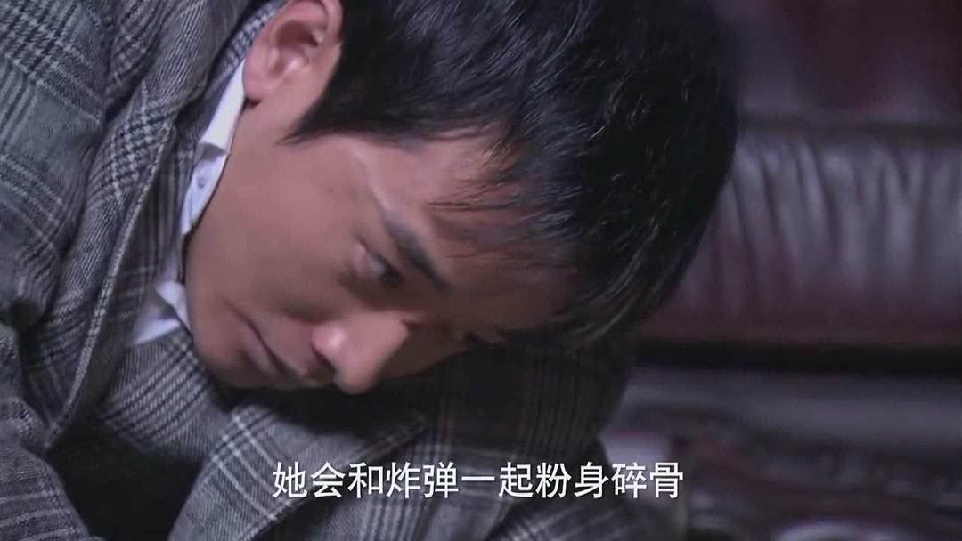 枪王把手指改造成钢笔手枪,出其不意毙命鬼子,真是让人拍案叫绝