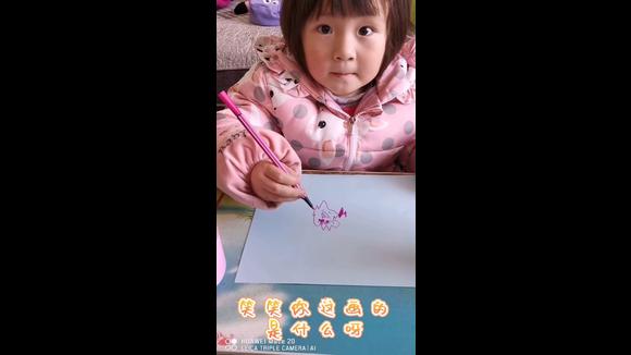 宝贝女儿自由发挥绘画白衣天使大战蝙蝠病毒ߤ�ߤ