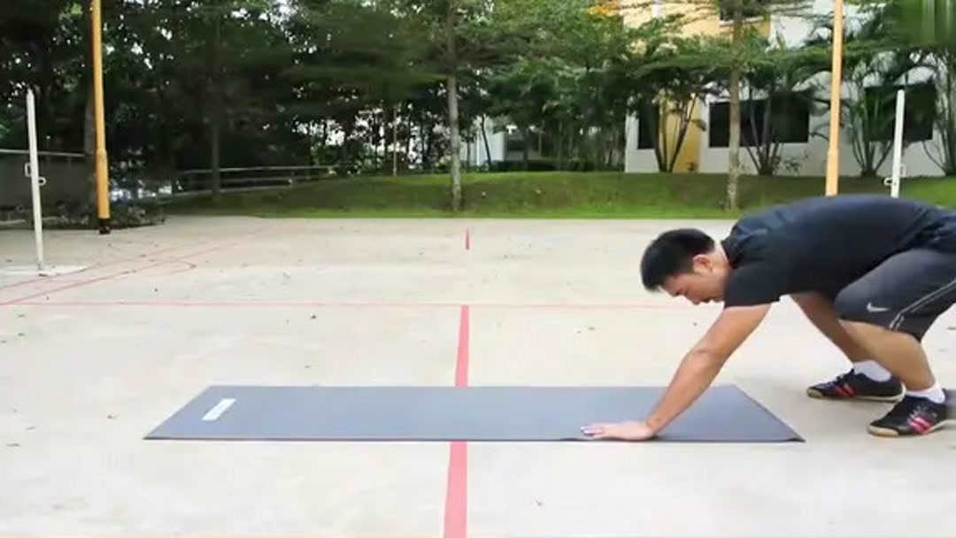 侧滚翻教学