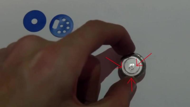 价值25万的特斯拉电池贵在哪?拆开一粒来看看内部结构就知道了