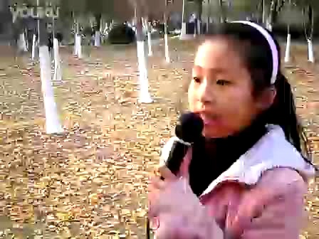 连网童星梦工场在苍梧绿园模拟《小记者》采访1