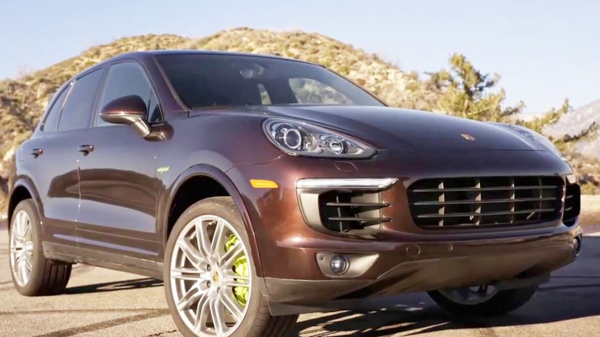 新款保时捷卡宴,动感又大气,性价比高,年轻人最爱