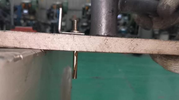 插片壁虎6*40固定门窗底座吊顶配件围栏6*60用木龙骨#家装装修