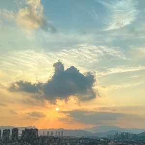 扰我一卷清梦_ 