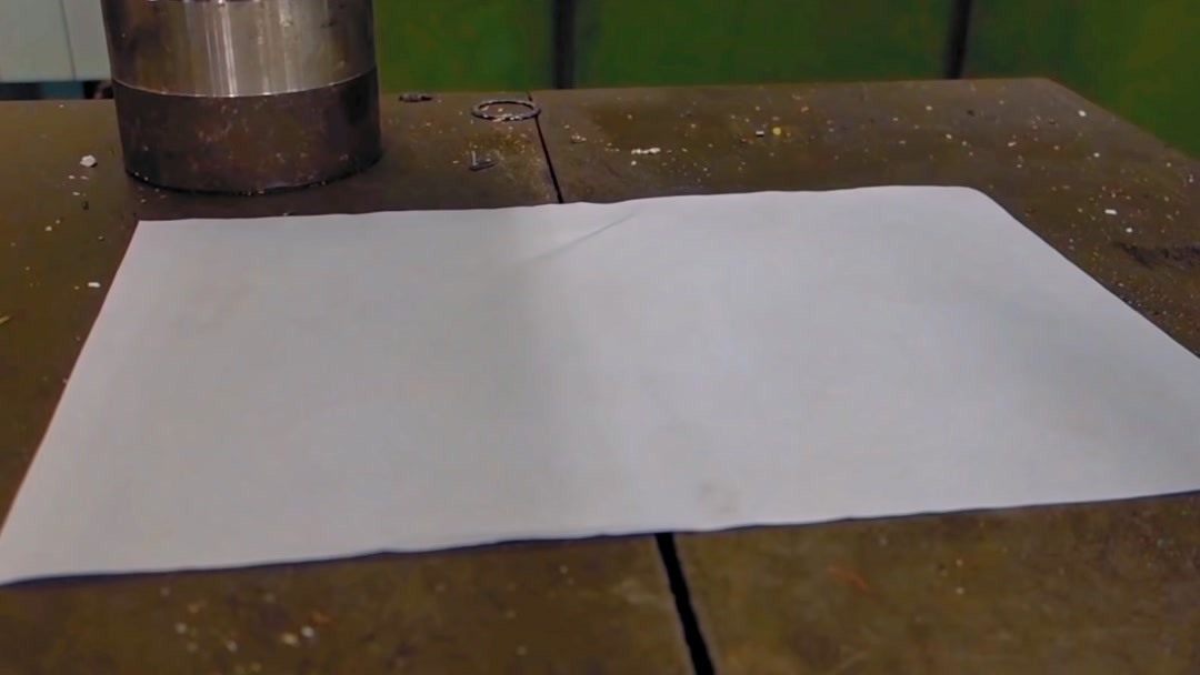 如果把一张纸对折100次,它的厚度能直达太阳?这是什么科学原理