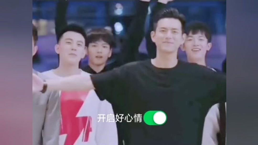 五连吻!独家宠爱!高糖预警!不甜不要钱 @电视剧亲爱的热爱的