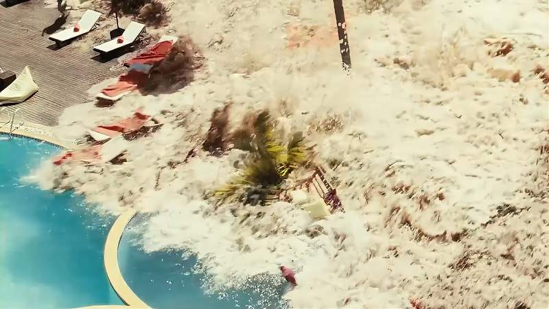 印度洋9.3级地震引发海啸,多个国家惨遭袭击,真事改编的灾难片