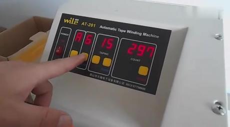 连续缠绕的视频 胶带缠绕机的使用方法