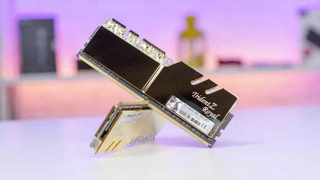 镶……镶钻的内存条?芝奇皇家戟DDR4套条开箱!