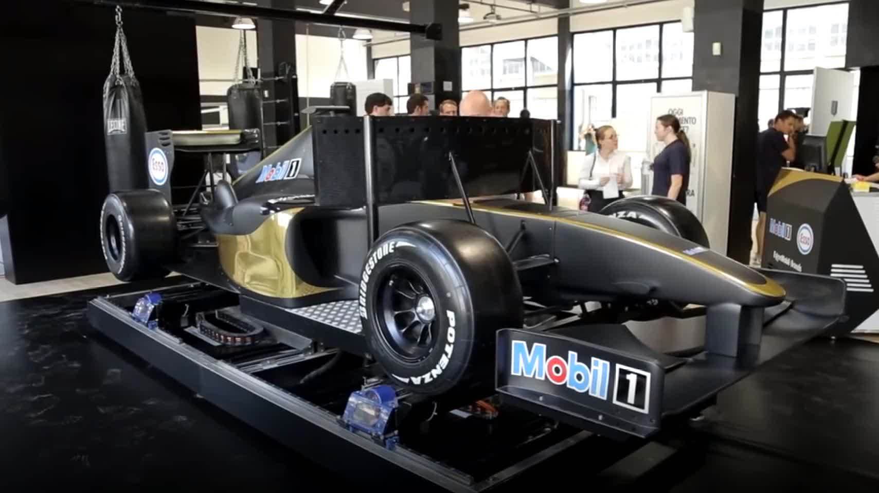 一个模拟器就价值20万?看完才知道F1有多难开!