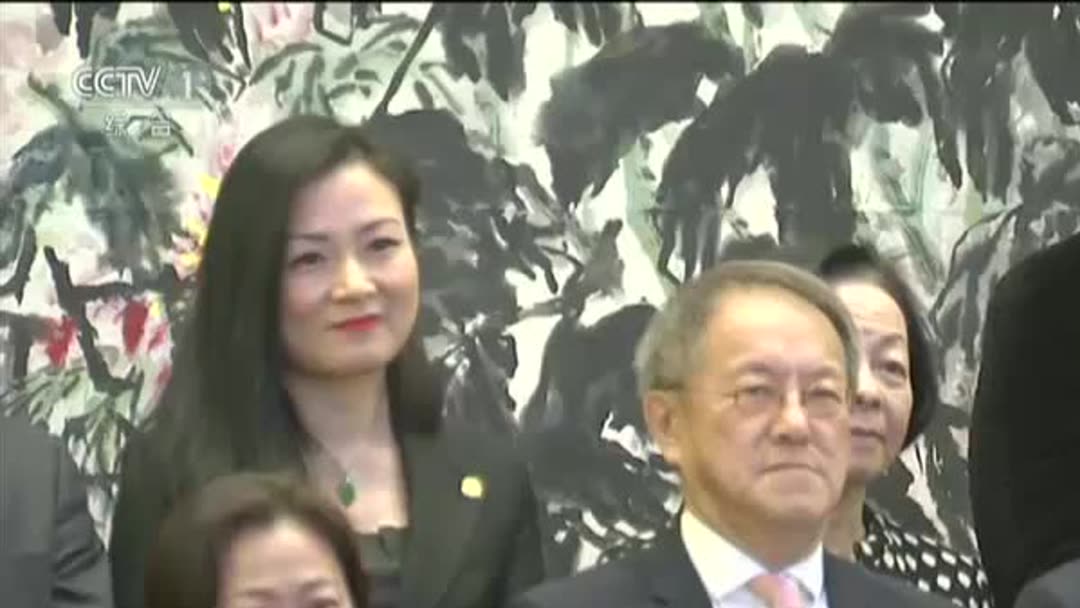 会见香港潮州商会参访团