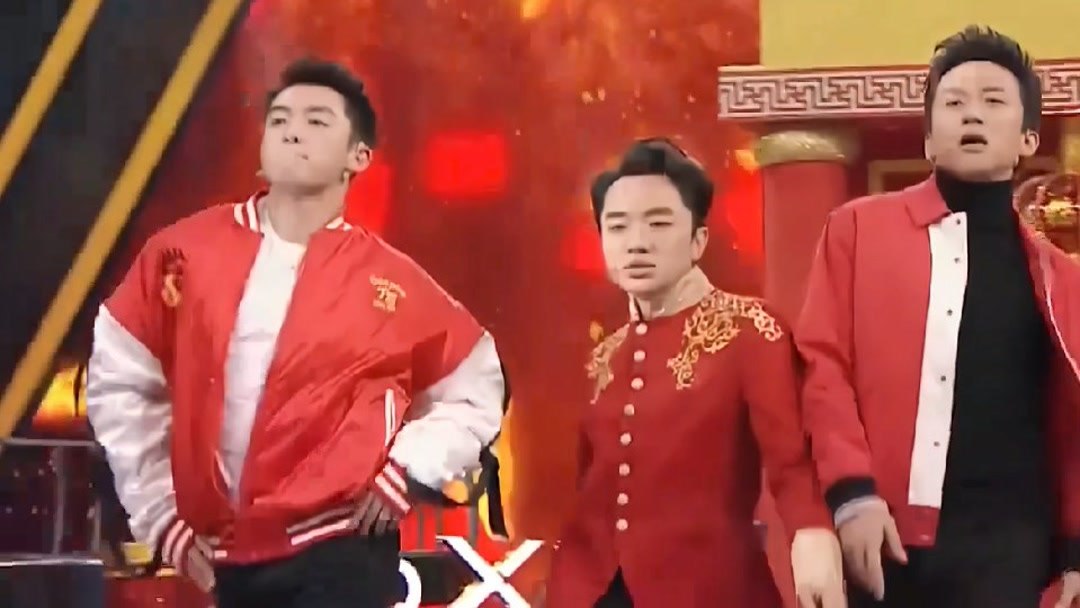 跑男成员走模特步,还是邓超最帅,最娘的果然还是他