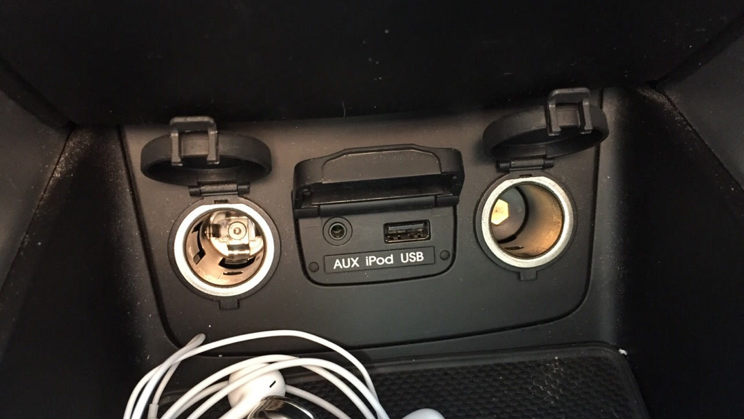 点烟器为什么还不取消?这些功能你可能还不知道