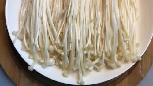 蒜蓉金针菇,简单易学