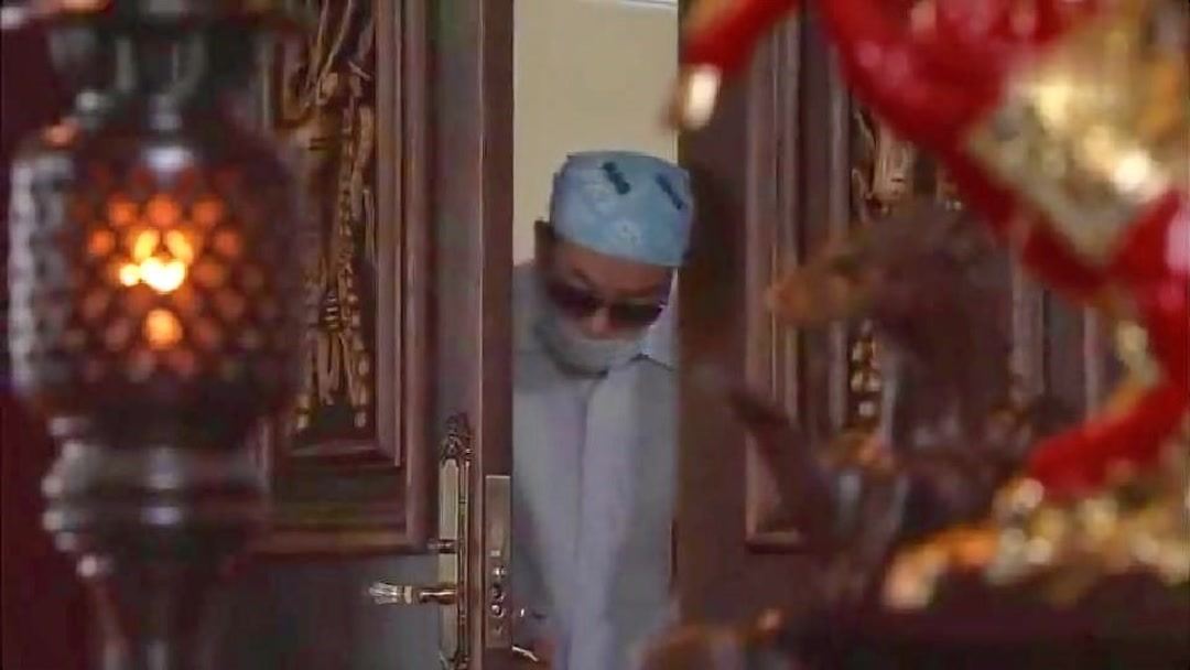 杨光的夏天:杨光摇身一变,成董事长,但长这模样的还是头一回见