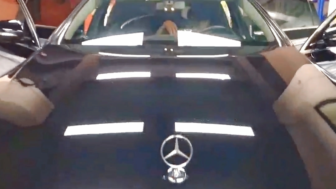 奔驰E300改装原厂柏林之声音响 13件套喇叭 旋转高音头