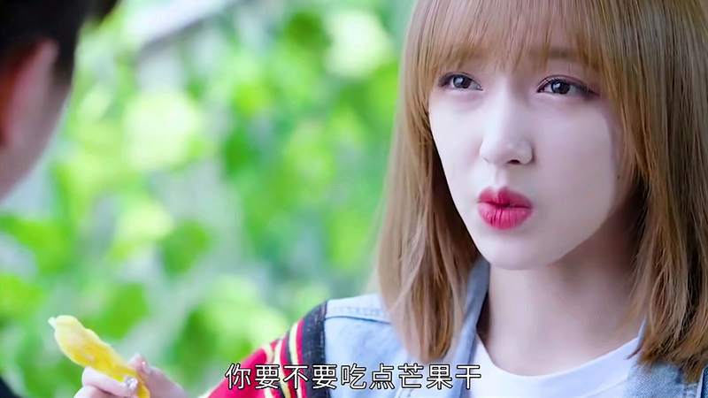 这是准备撒糖了吗? %你微笑时很美