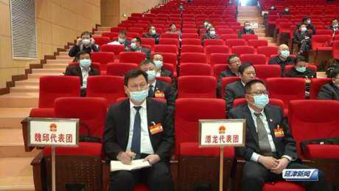 县十四届人大六次会议举行党员大会