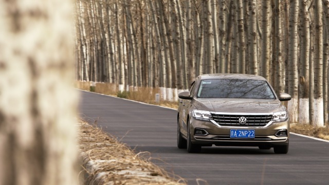 大叔依然年轻 试驾上汽大众帕萨特2020款330TSI豪华型