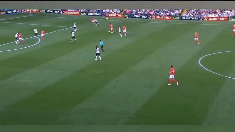 这脚打几分?拉什福德禁区外世界波破门