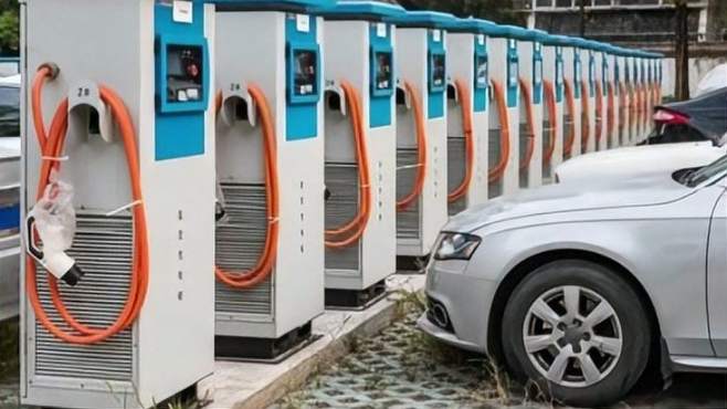 新能源车可以通过“免费换电”增加续航里程了