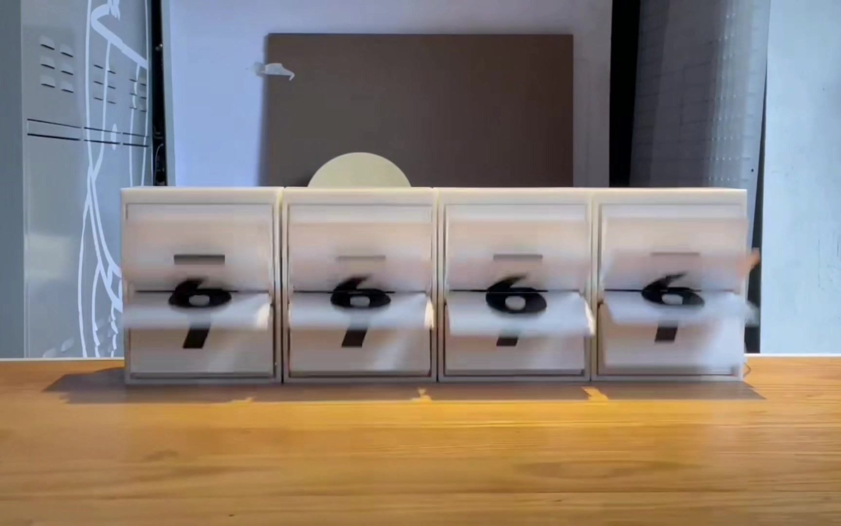 小伙伴们,听听数钱钱的声音,3D打印框架,纯手工制作翻页牌