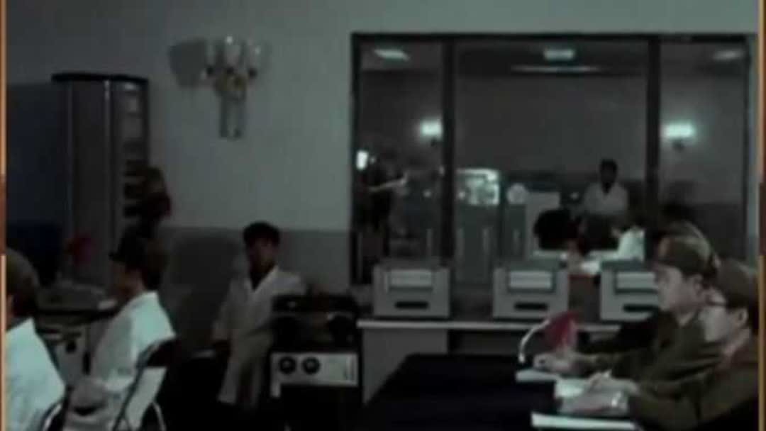 几台老式计算机,又是怎么把中国通信卫星,成功送入太空