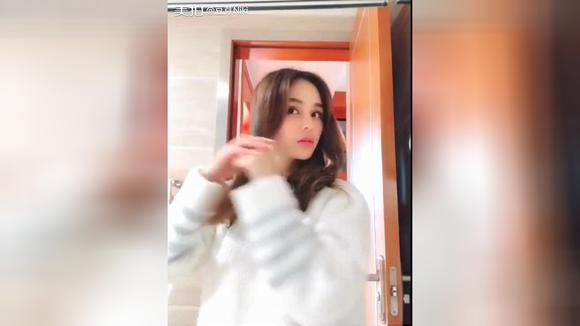 自己亲自做卷发 很快 很自然 卷发棒做卷发自制卷卷棒教程