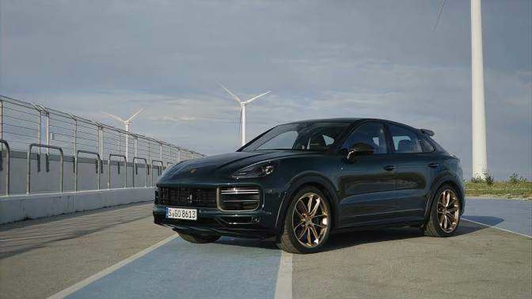 全新2022保时捷卡宴Turbo GT绿色赛车试驾!排气声浪外部内饰展示