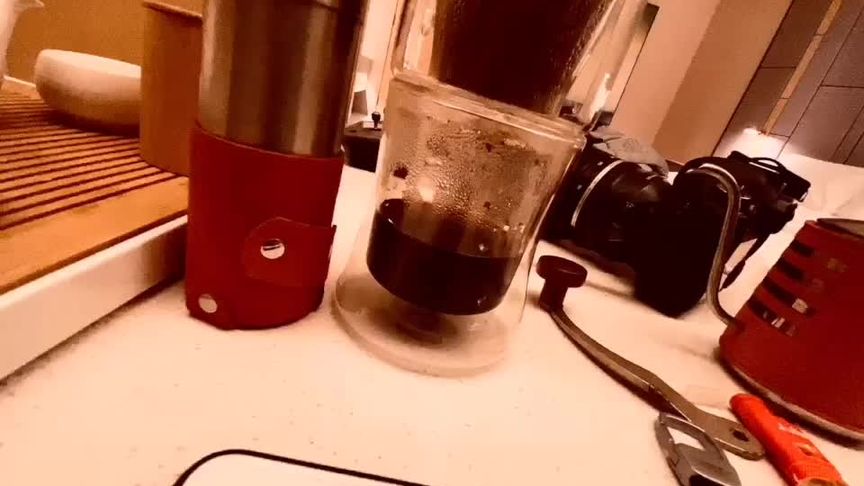 懂我的人,不用言语,不懂我的人,百口莫辩#咖啡 #享受独处