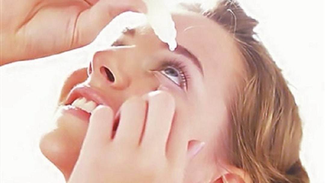 最正确的滴眼药水操作步骤是怎样的?原来那么多年都做错了!