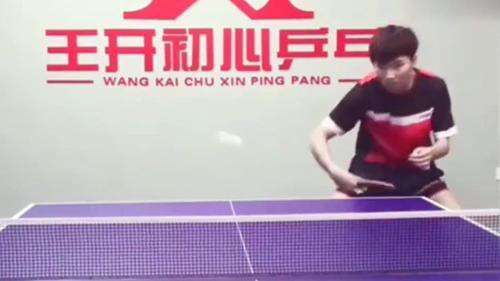 乒乓球教学:起点反手撕球速度非常快,熟练掌握让你轻松得分!