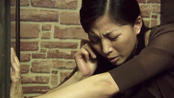 如果是你你会怎么选择?继续过还是离开?#百亿剧好看计划