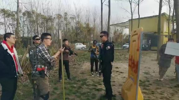 真人CS射击战术模拟